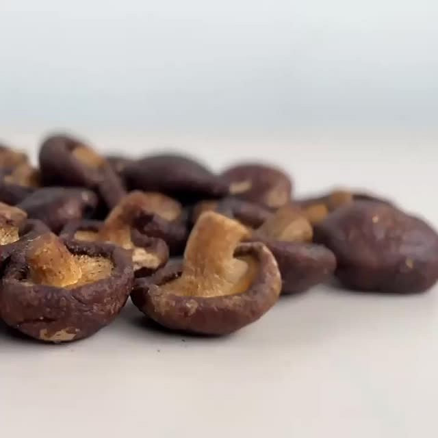 Get Chun Jiang Yue Mushroom Crispy Chips Delivered | Weee! Asian Market