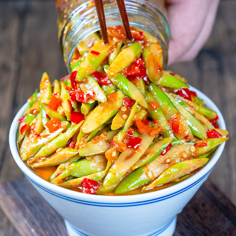 Hot and sour spring bamboo shoots 238g*1 bottle - Weee!