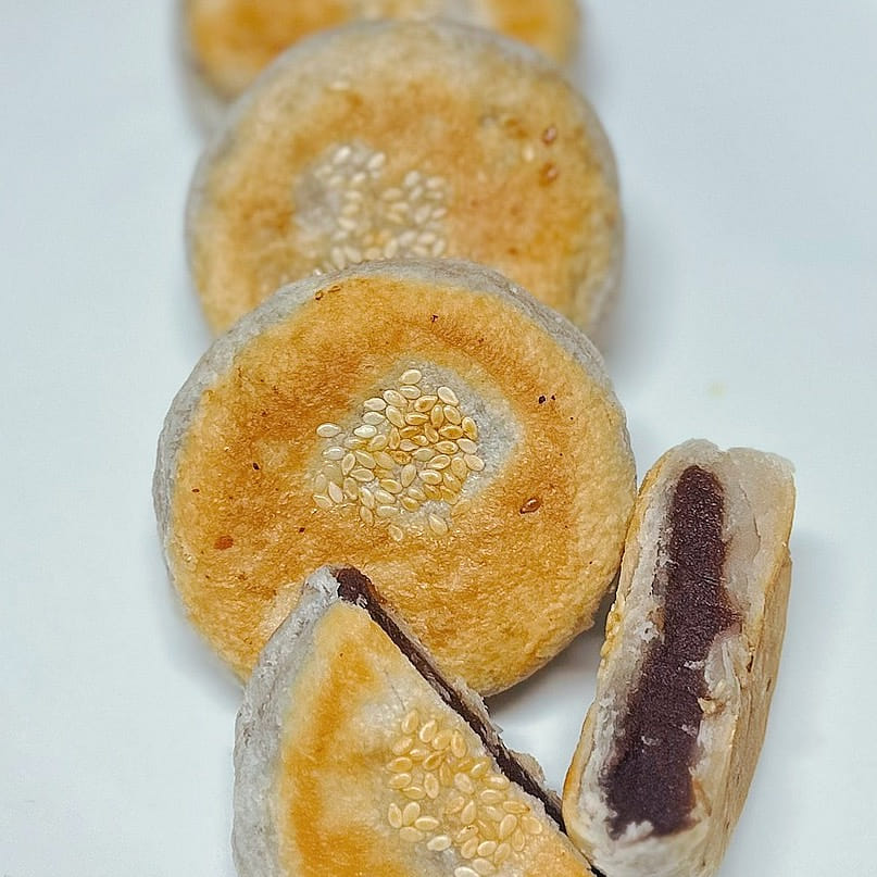 Get Handmade red bean paste pie 4ct Delivered | Weee! Asian Market
